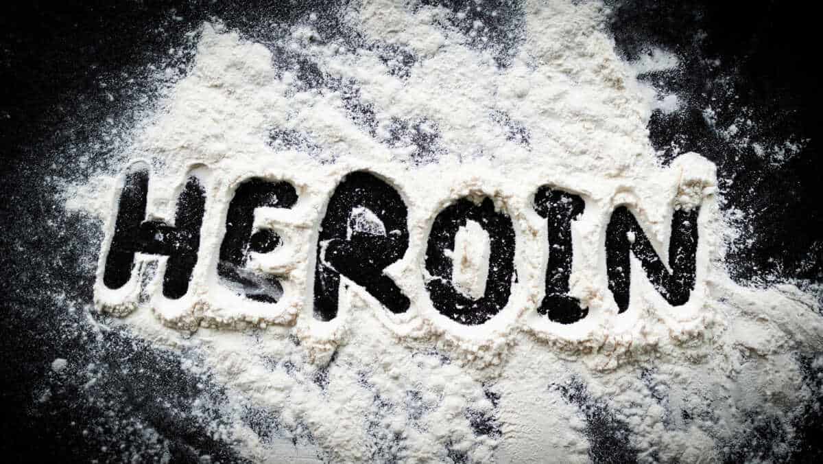 Can You Smoke Heroin? | Effects of Heroin Smoking | Immersion Recovery