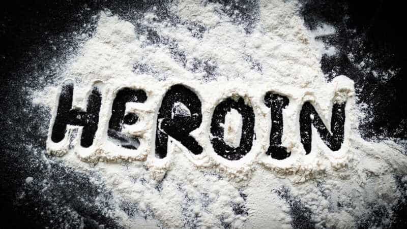 Can You Smoke Heroin? | Effects of Heroin Smoking | Immersion Recovery